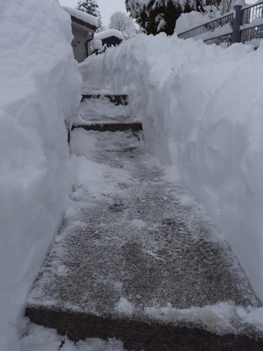 Schöner Schnee? Och ne. – Zwischen Tiber und Taunus